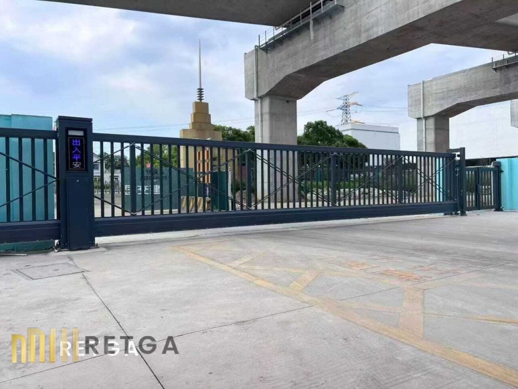 Retractable Gate - RETGA
